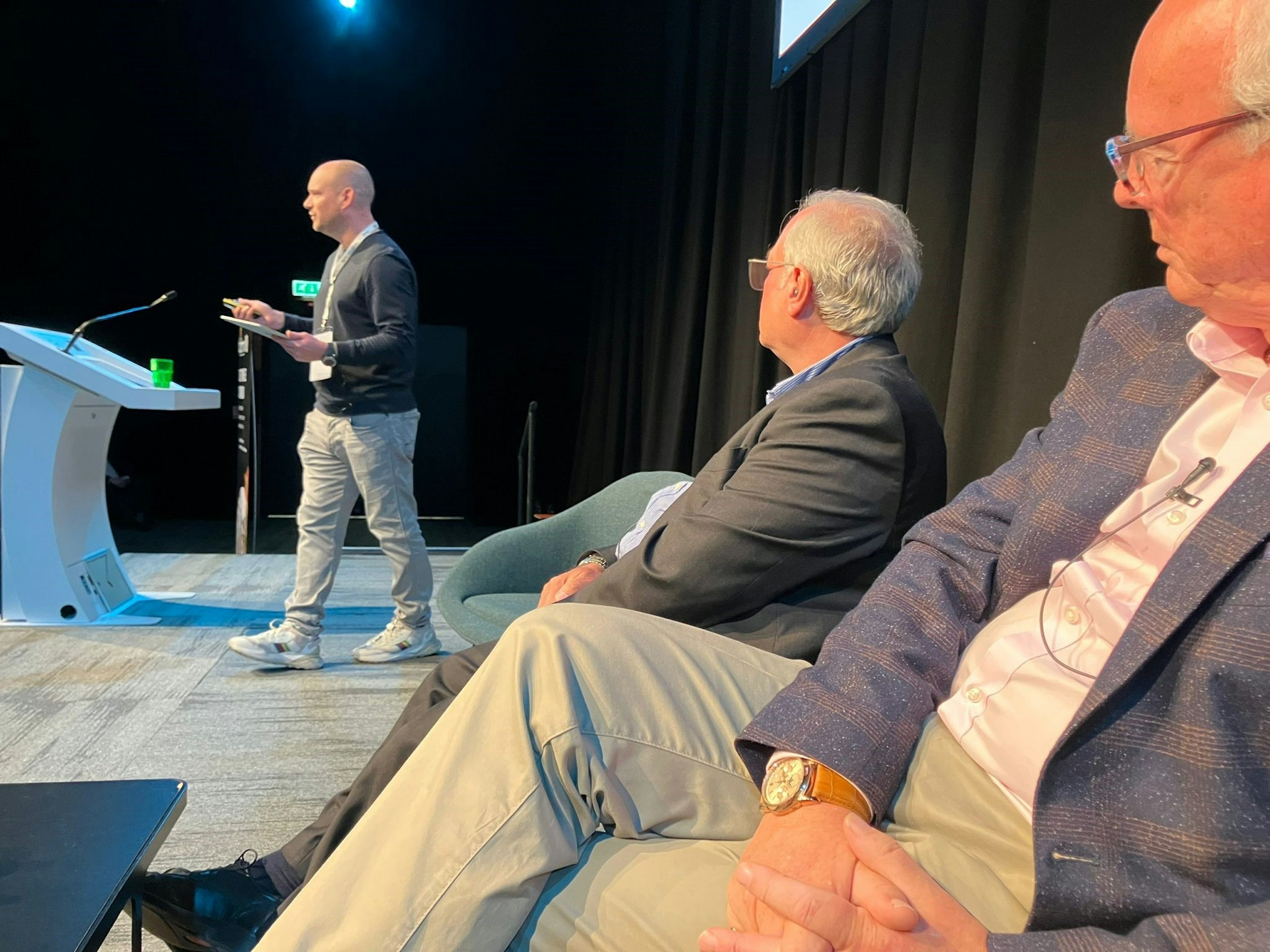 Embracing AI in Claims Management: Wayne Calderbank’s Insightful ...